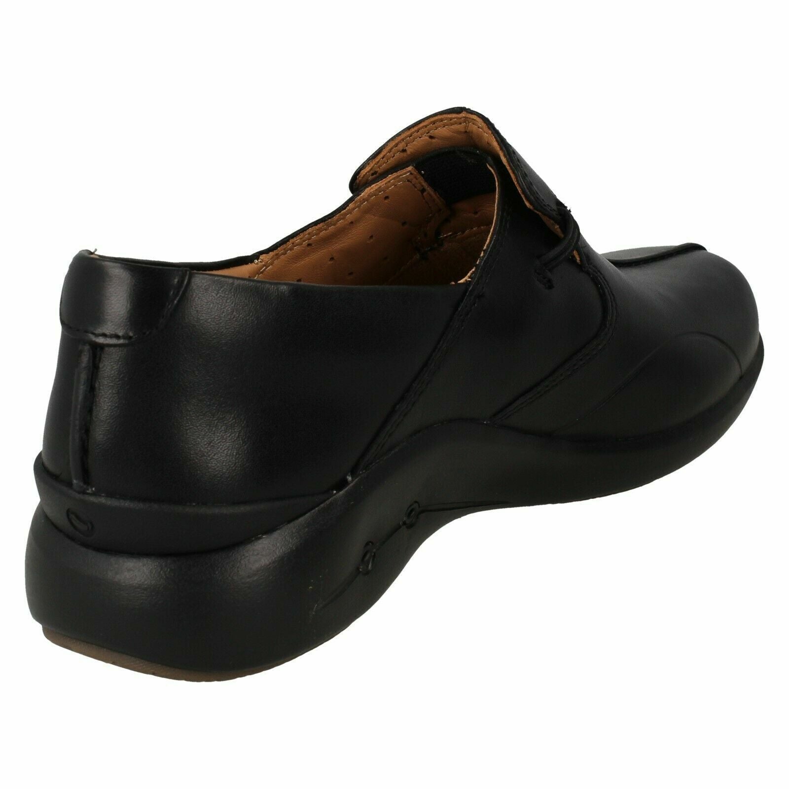 Clarks un loop wide fit store
